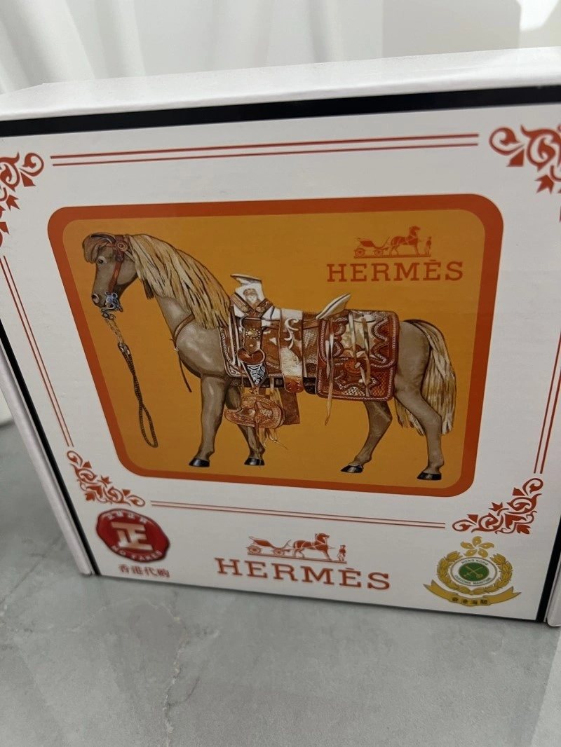 Top mirror Hermes Belts