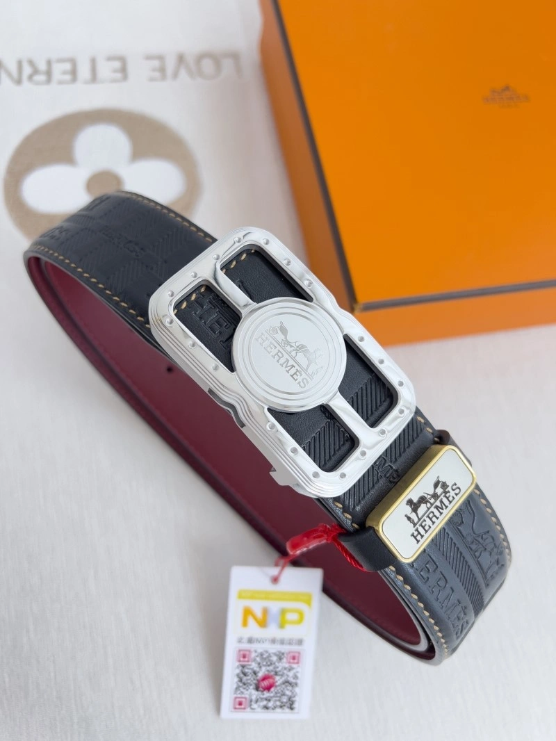 Indistinguishable Hermes Belts