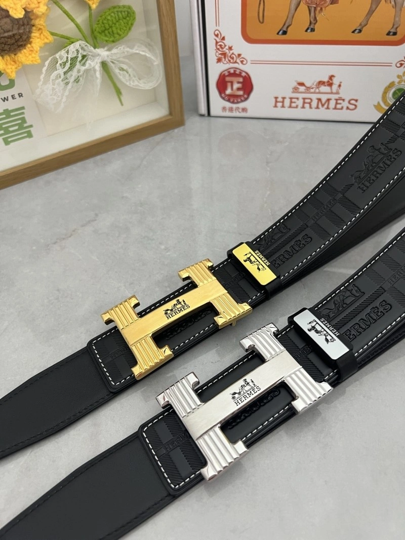 Indistinguishable Hermes Belts