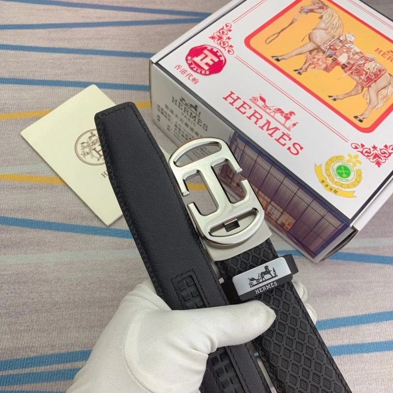 Indistinguishable Hermes Belts