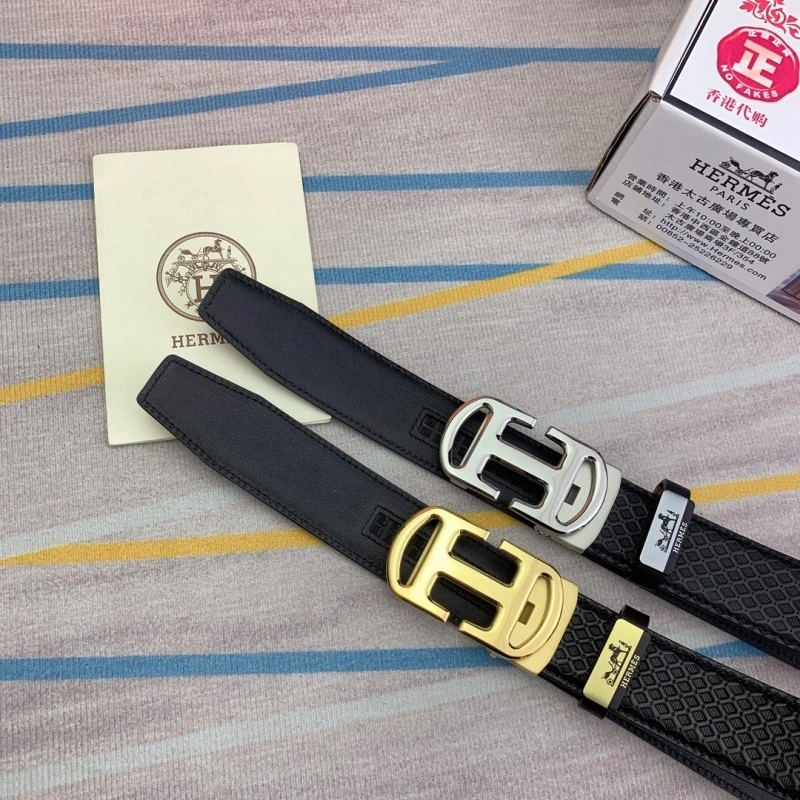 Indistinguishable Hermes Belts