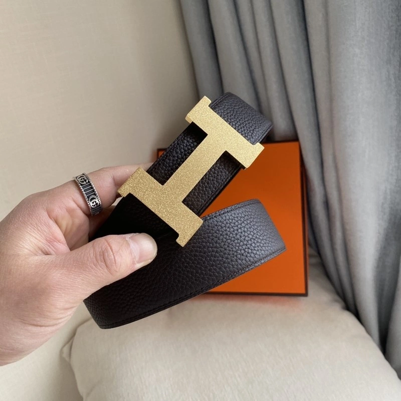 Indistinguishable Hermes Belts