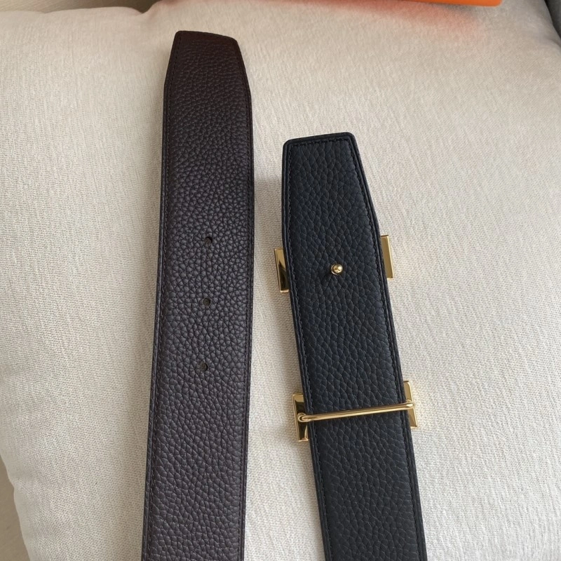 Indistinguishable Hermes Belts