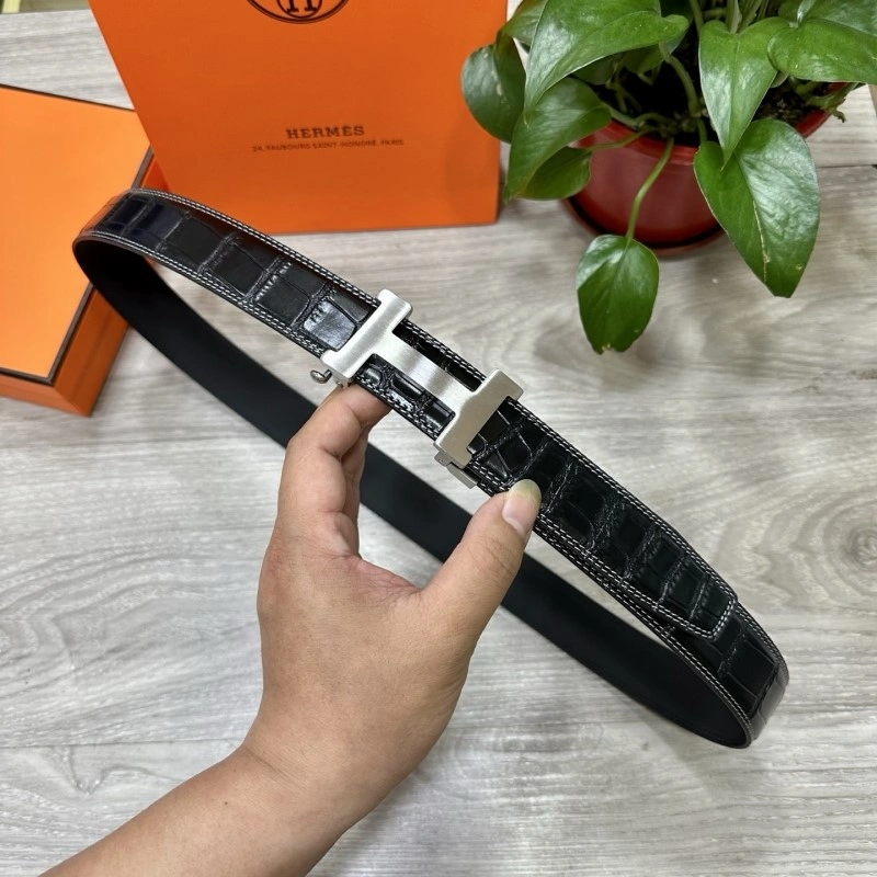 Low-cost Hermes Belts