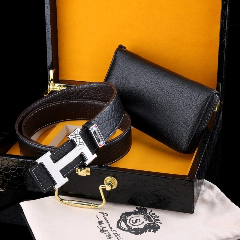Indistinguishable Hermes Belts