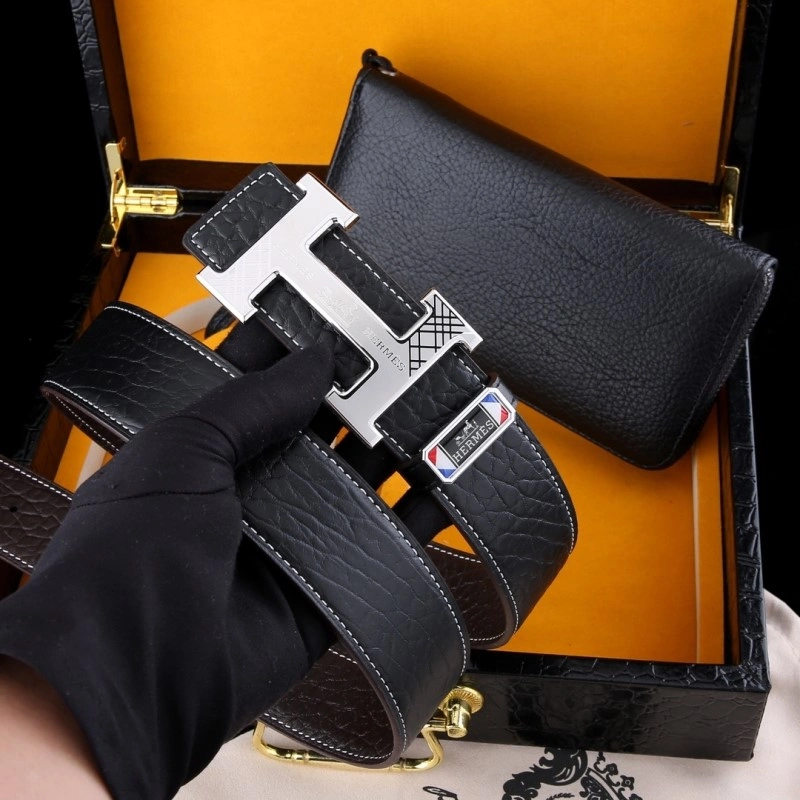 Indistinguishable Hermes Belts