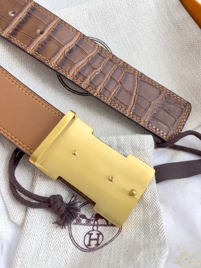 Indistinguishable Hermes Belts