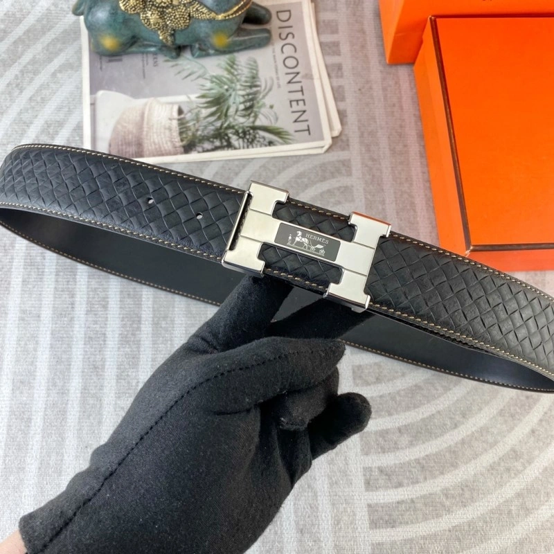 Low-cost Hermes Belts