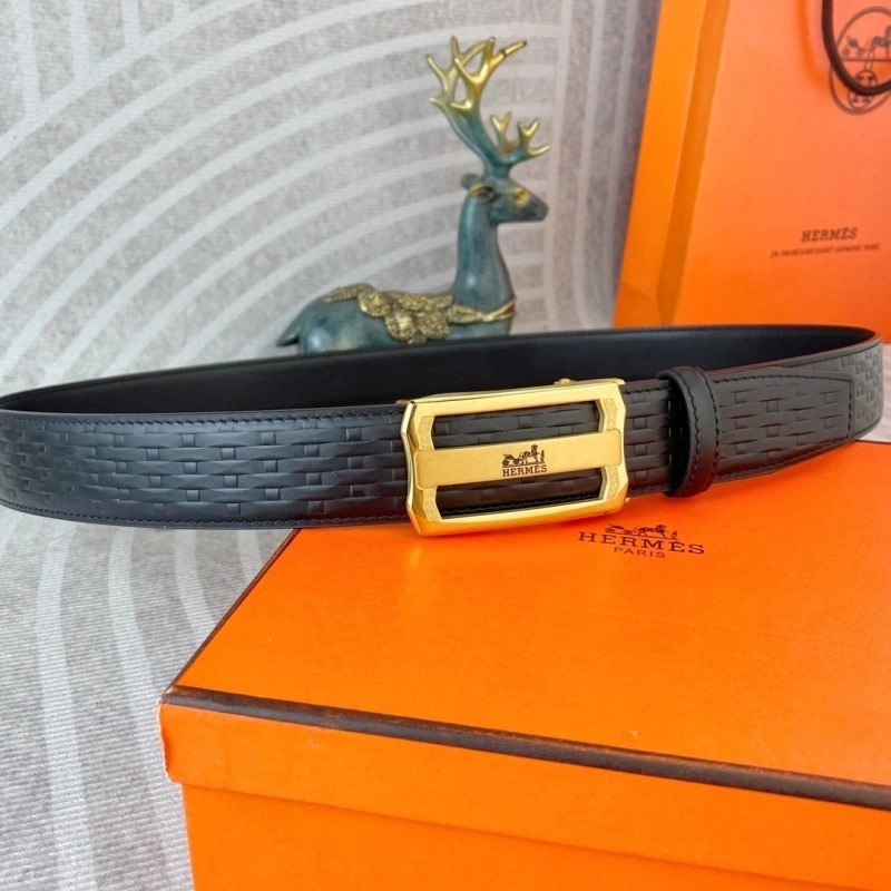 Low-cost Hermes Belts