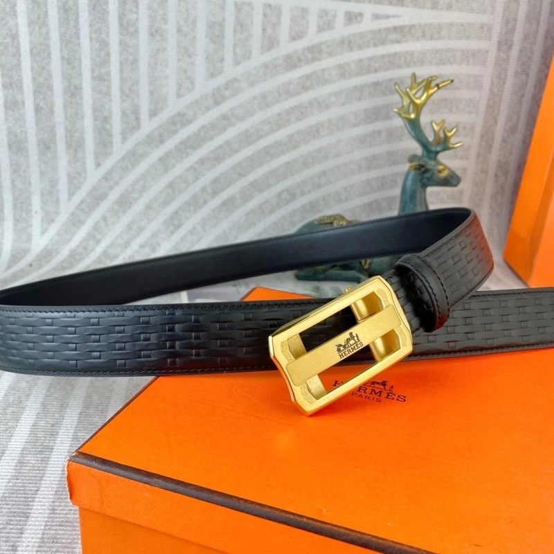 Low-cost Hermes Belts