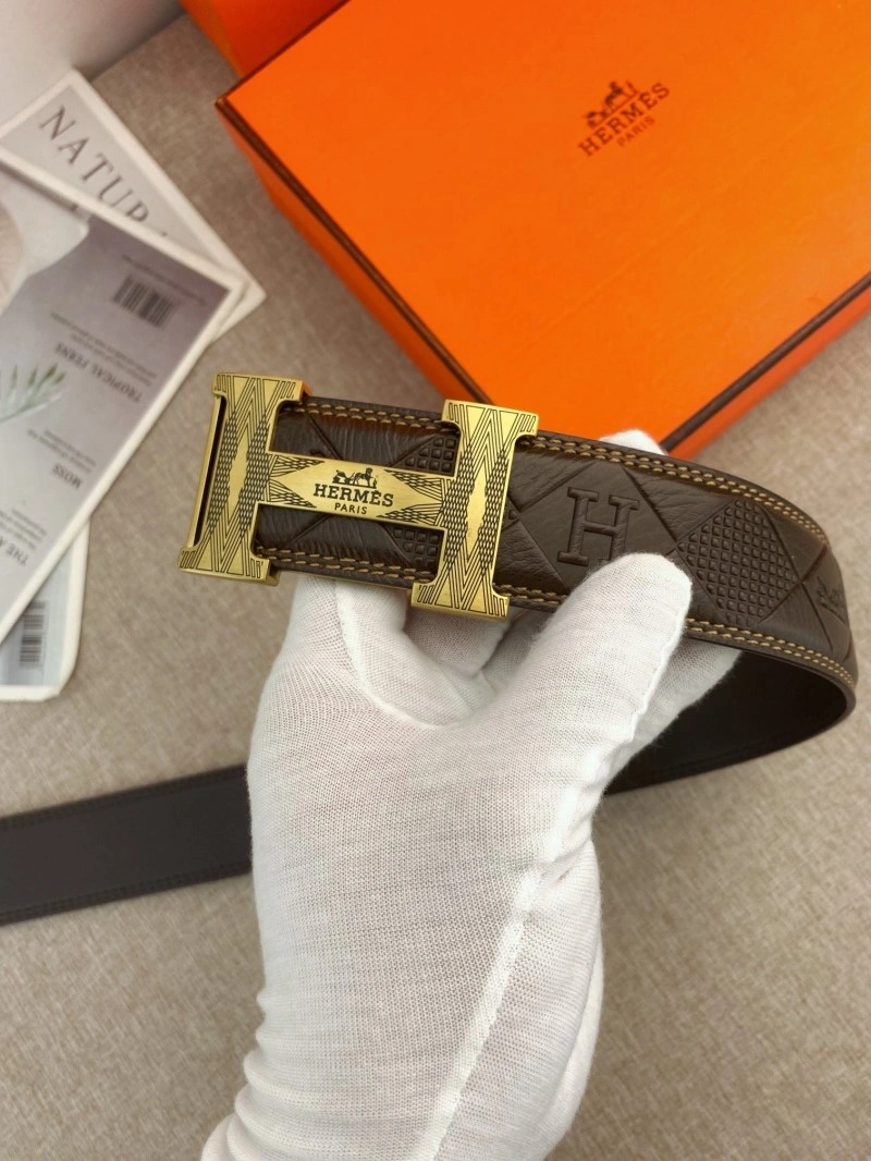 Indistinguishable Hermes Belts