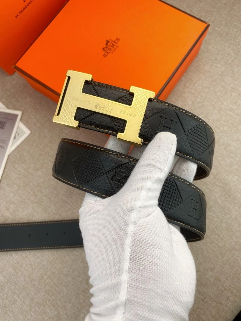 Low-cost Hermes Belts