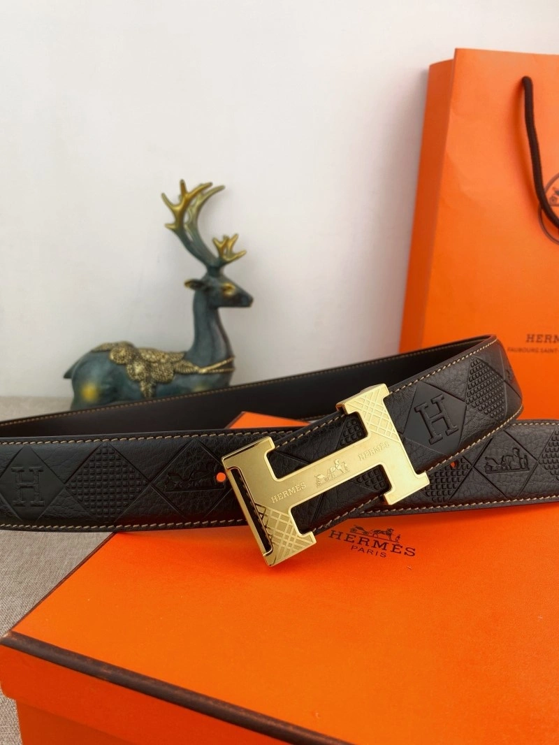 Low-cost Hermes Belts