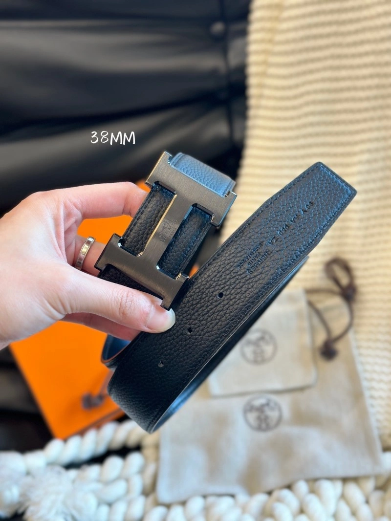Low-cost Hermes Belts