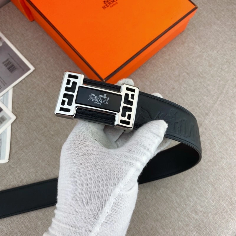Low-cost Hermes Belts