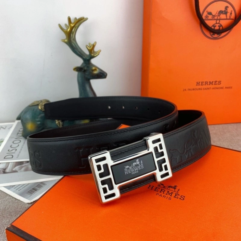 Low-cost Hermes Belts