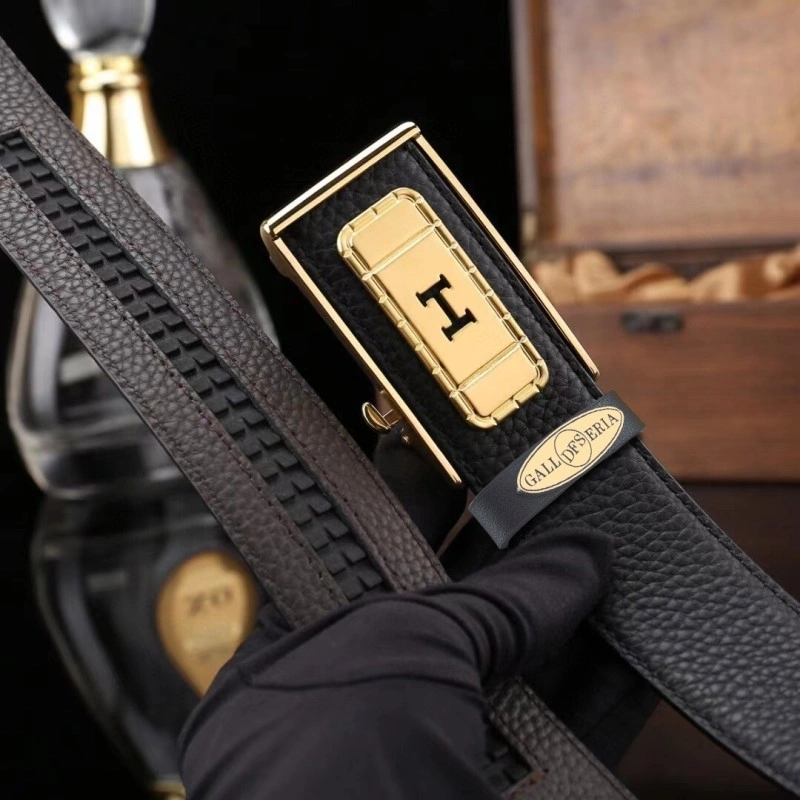 Indistinguishable Hermes Belts