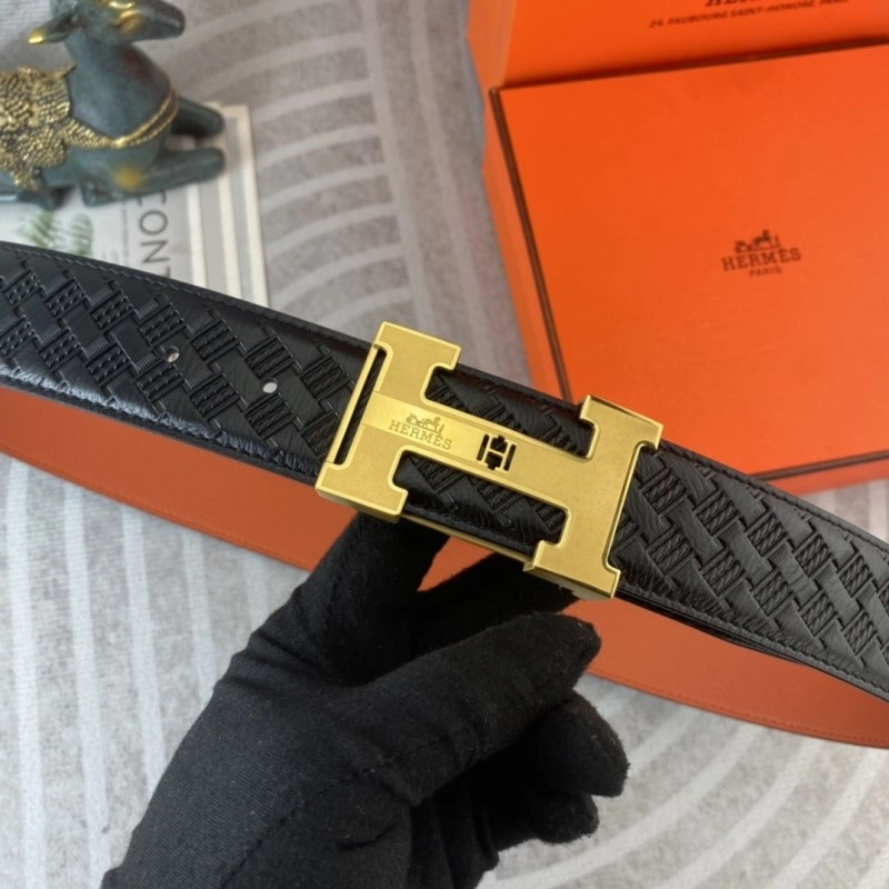 Low-cost Hermes Belts