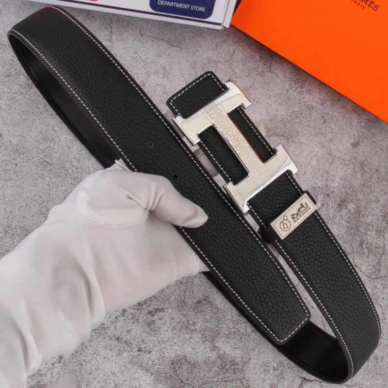 Indistinguishable Hermes Belts