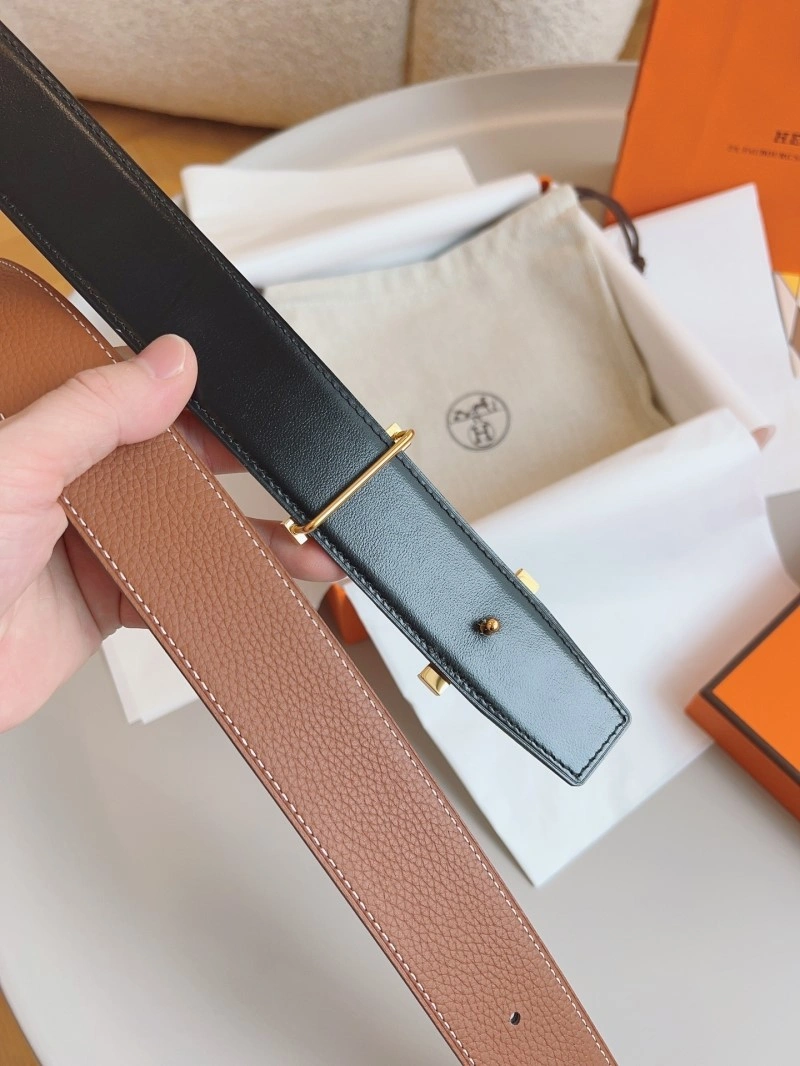 Indistinguishable Hermes Belts