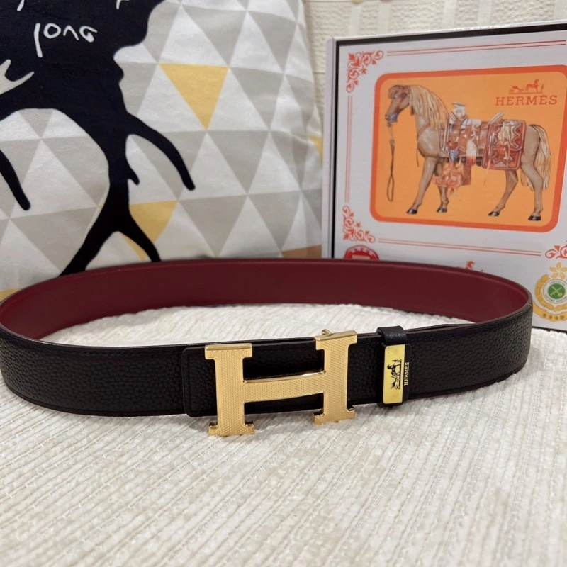 Indistinguishable Hermes Belts