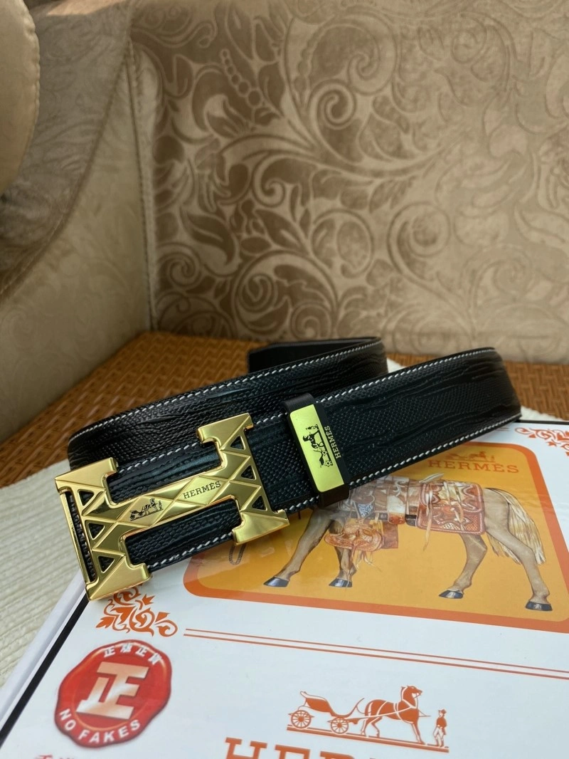 Low-cost Hermes Belts