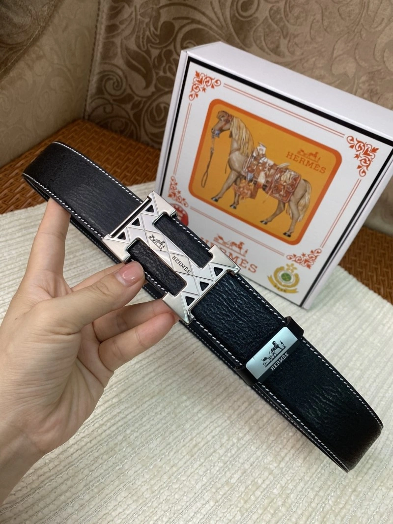 Low-cost Hermes Belts