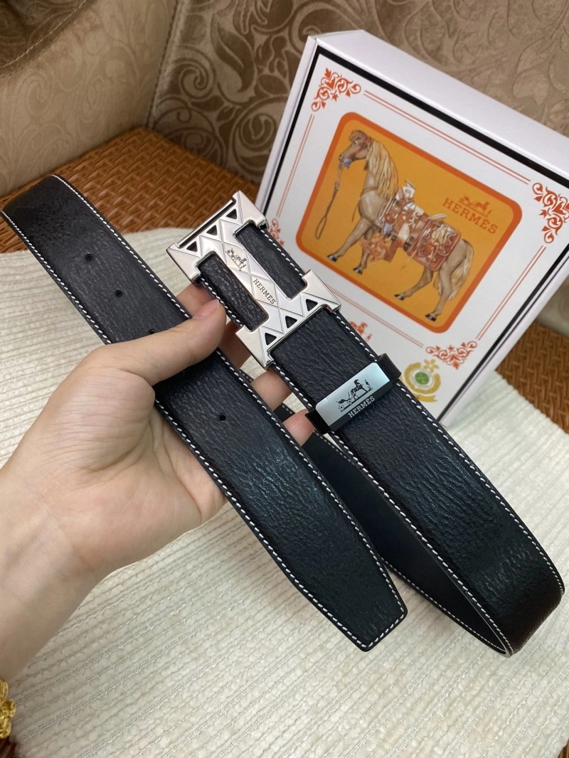 Low-cost Hermes Belts