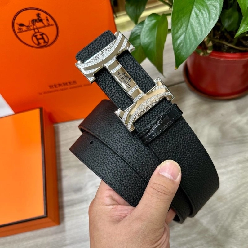Low-cost Hermes Belts