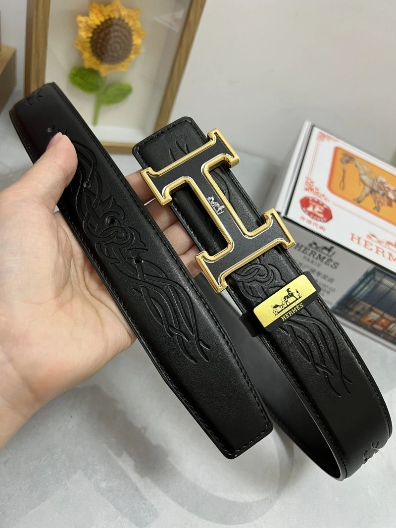 Value-priced Hermes Belts