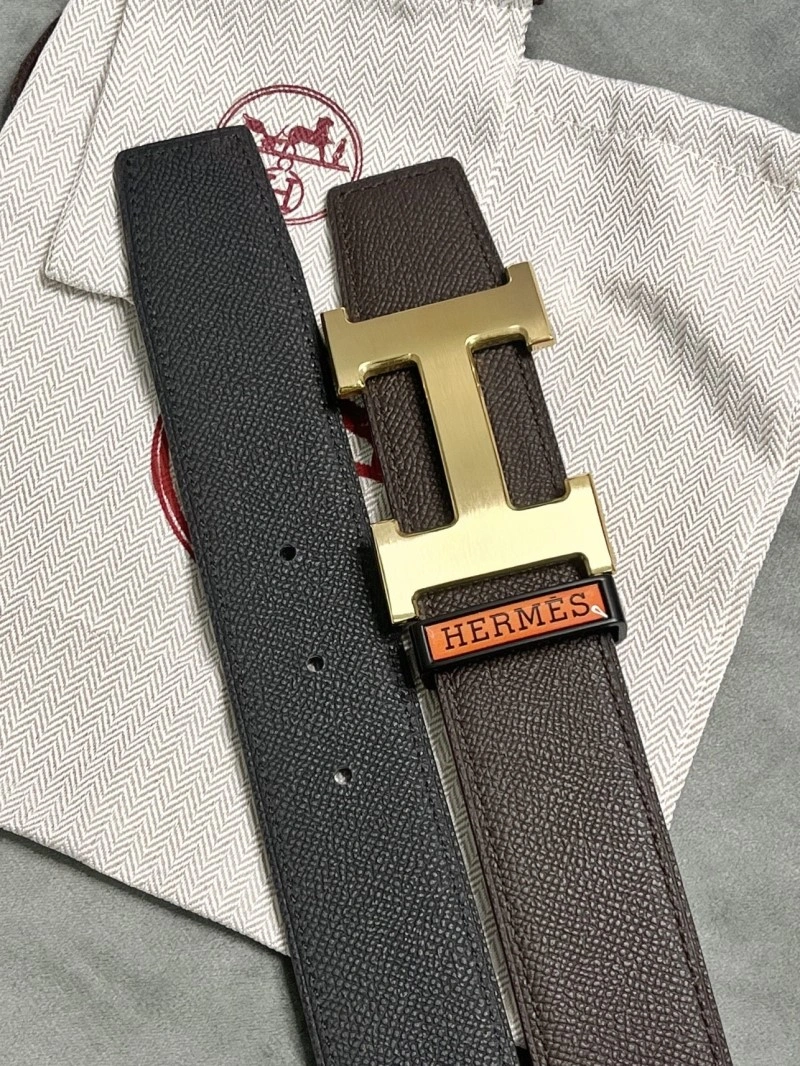 Indistinguishable Hermes Belts