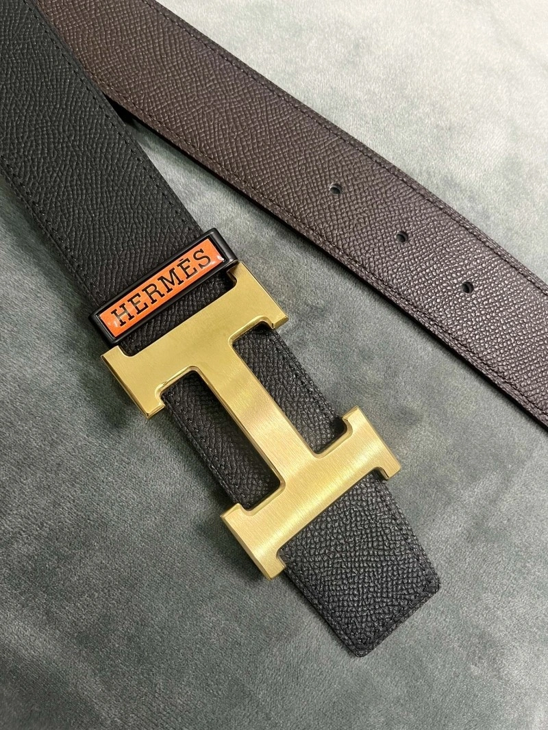 Indistinguishable Hermes Belts