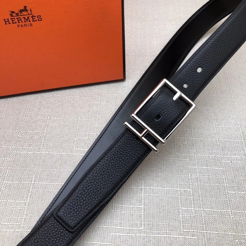 Low-cost Hermes Belts