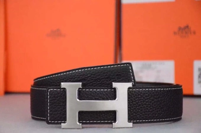 Indistinguishable Hermes Belts