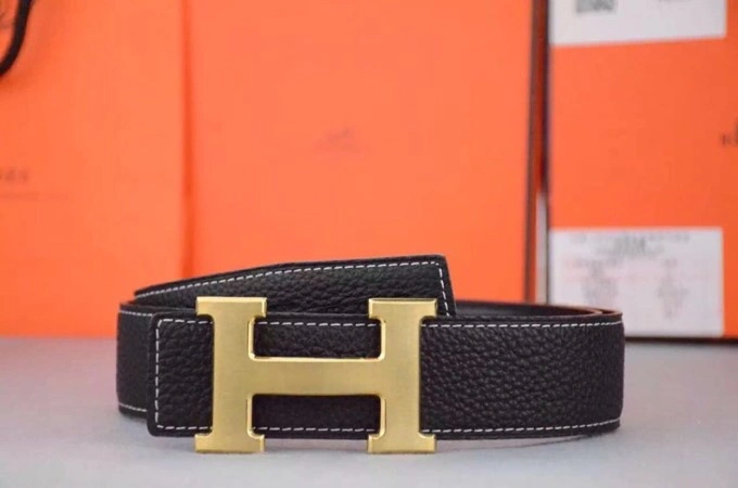 Indistinguishable Hermes Belts