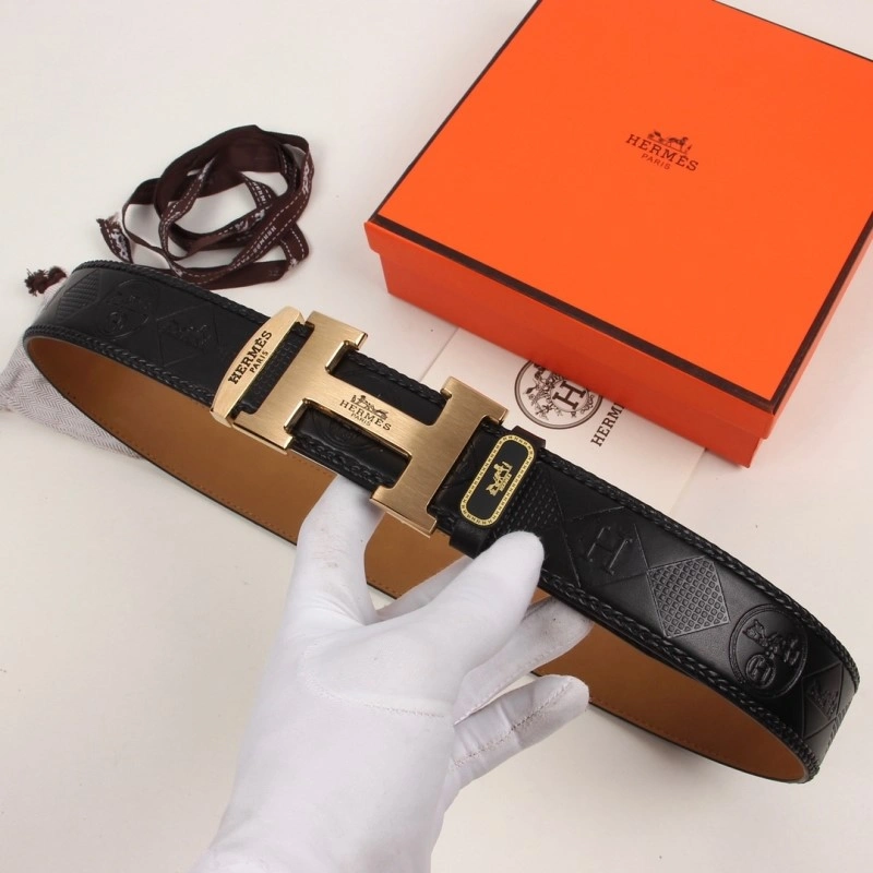 Indistinguishable Hermes Belts