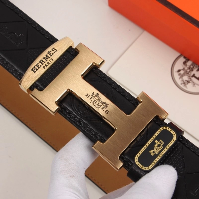 Indistinguishable Hermes Belts