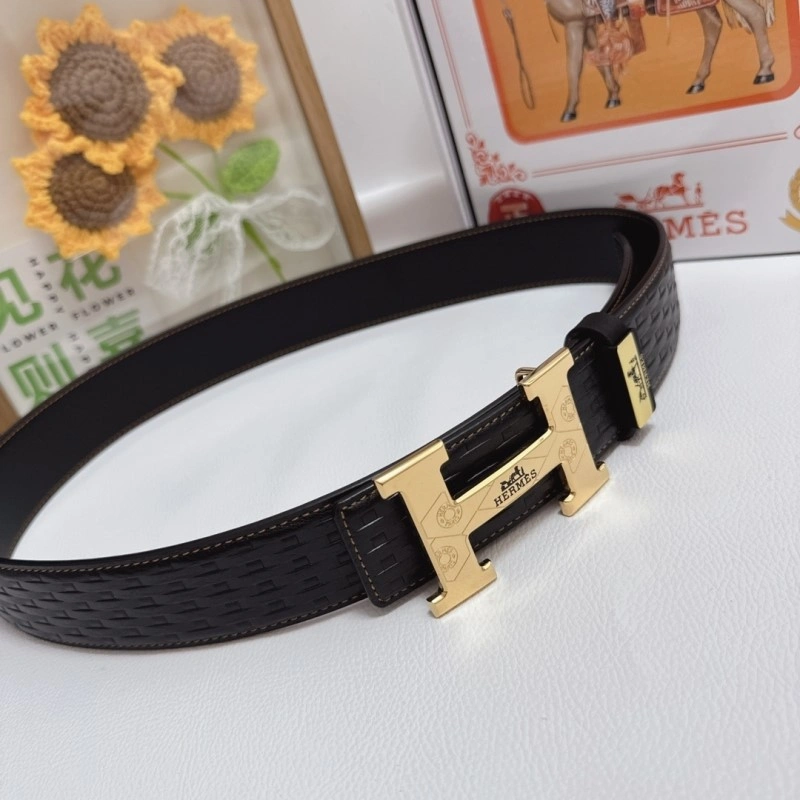 Low-cost Hermes Belts