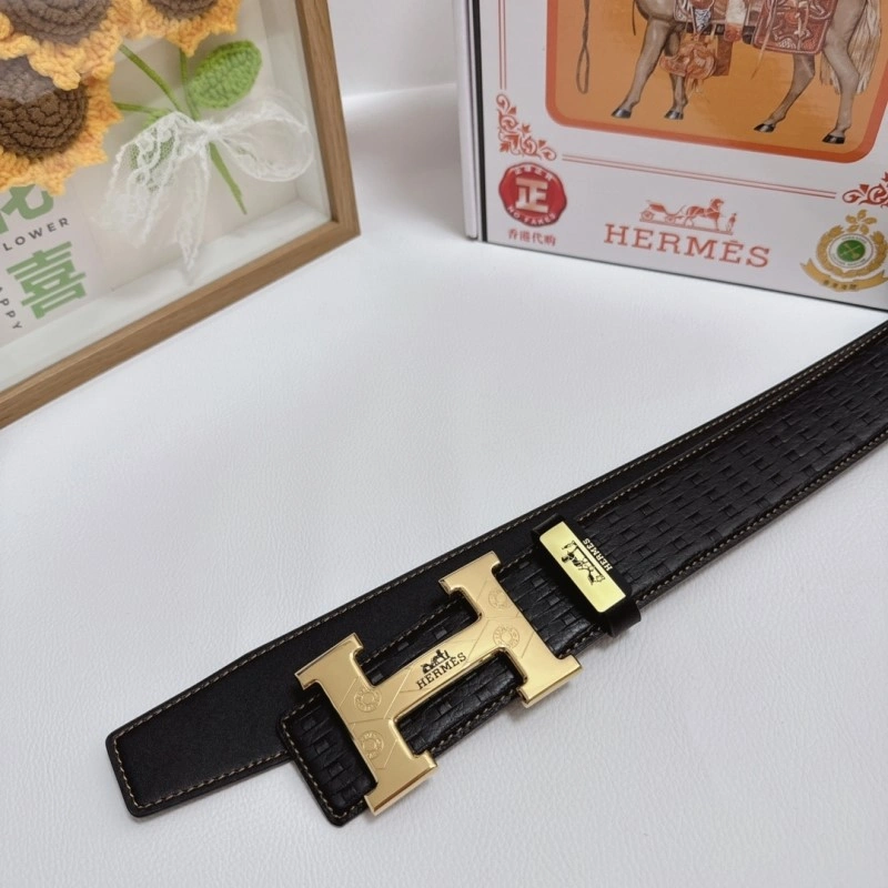 Low-cost Hermes Belts