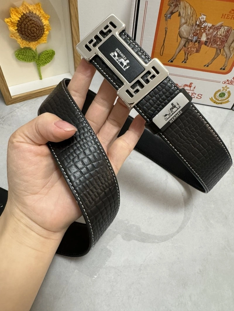 Low-cost Hermes Belts