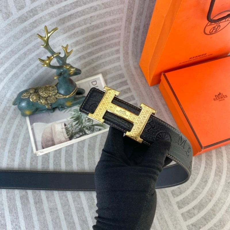 Indistinguishable Hermes Belts