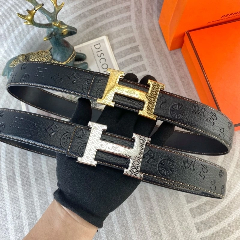 Indistinguishable Hermes Belts