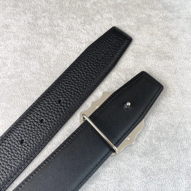 Low-cost Hermes Belts