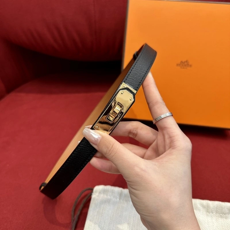 Low-cost Hermes Belts