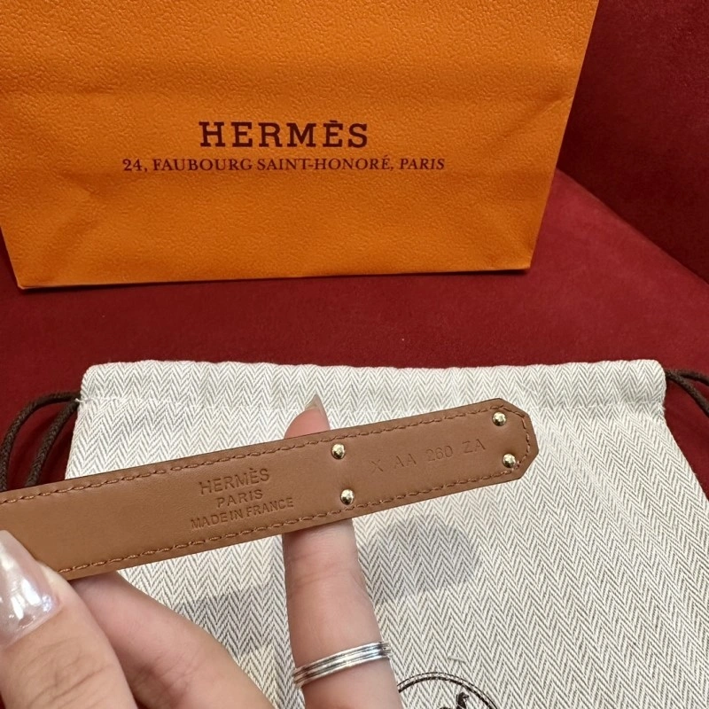 Top mirror Hermes Belts