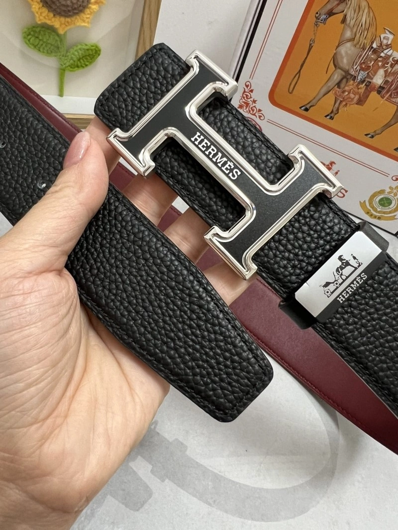 Low-cost Hermes Belts