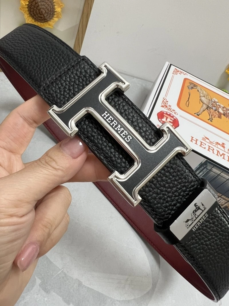 Low-cost Hermes Belts