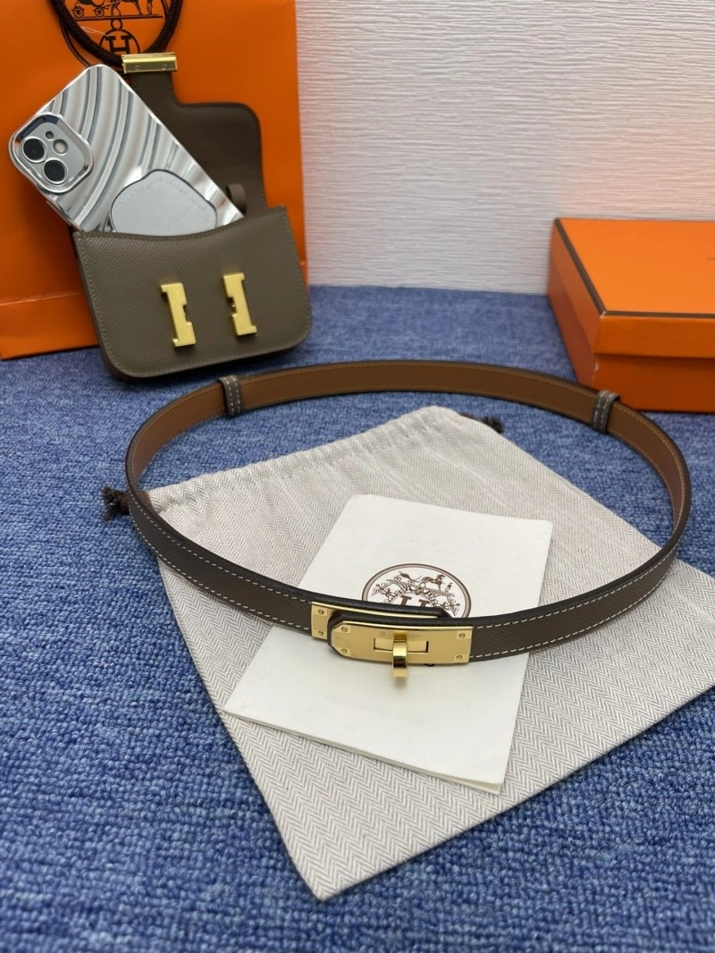 Indistinguishable Hermes Belts