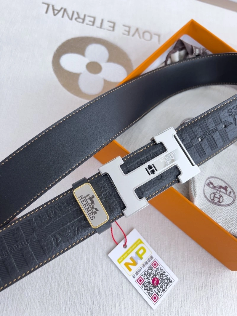 Indistinguishable Hermes Belts