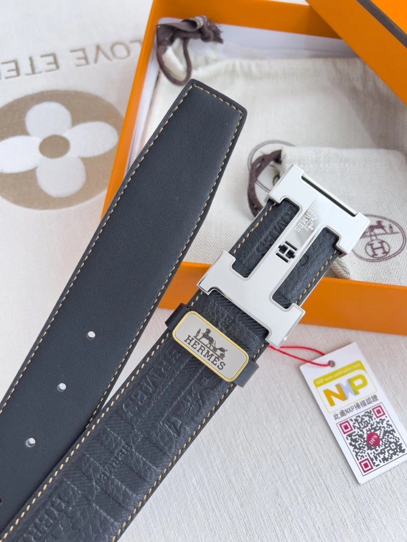 Indistinguishable Hermes Belts
